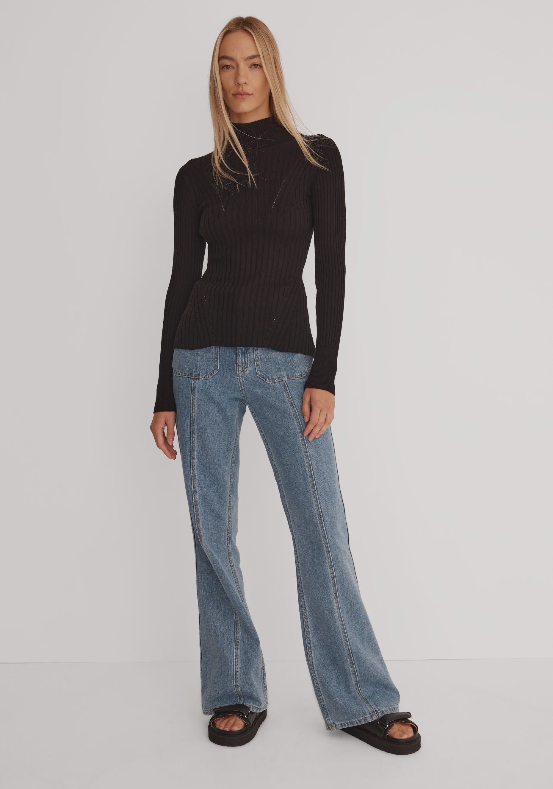 Morrison Quinn Pullover, Black – twopairs homeware